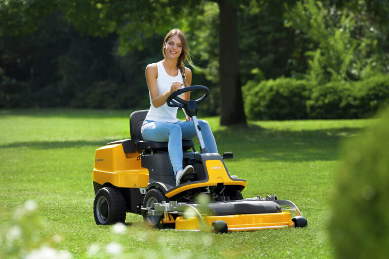 Euromec STIGA Park PRO 4WD Mower